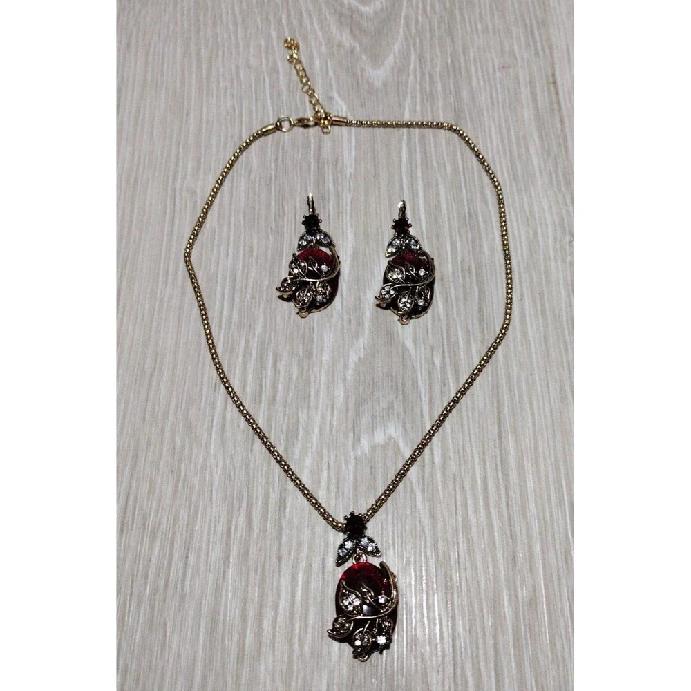 2 a T Boutique | Jewelry | Necklace Earrings Set Dark Ruby Like Red ...